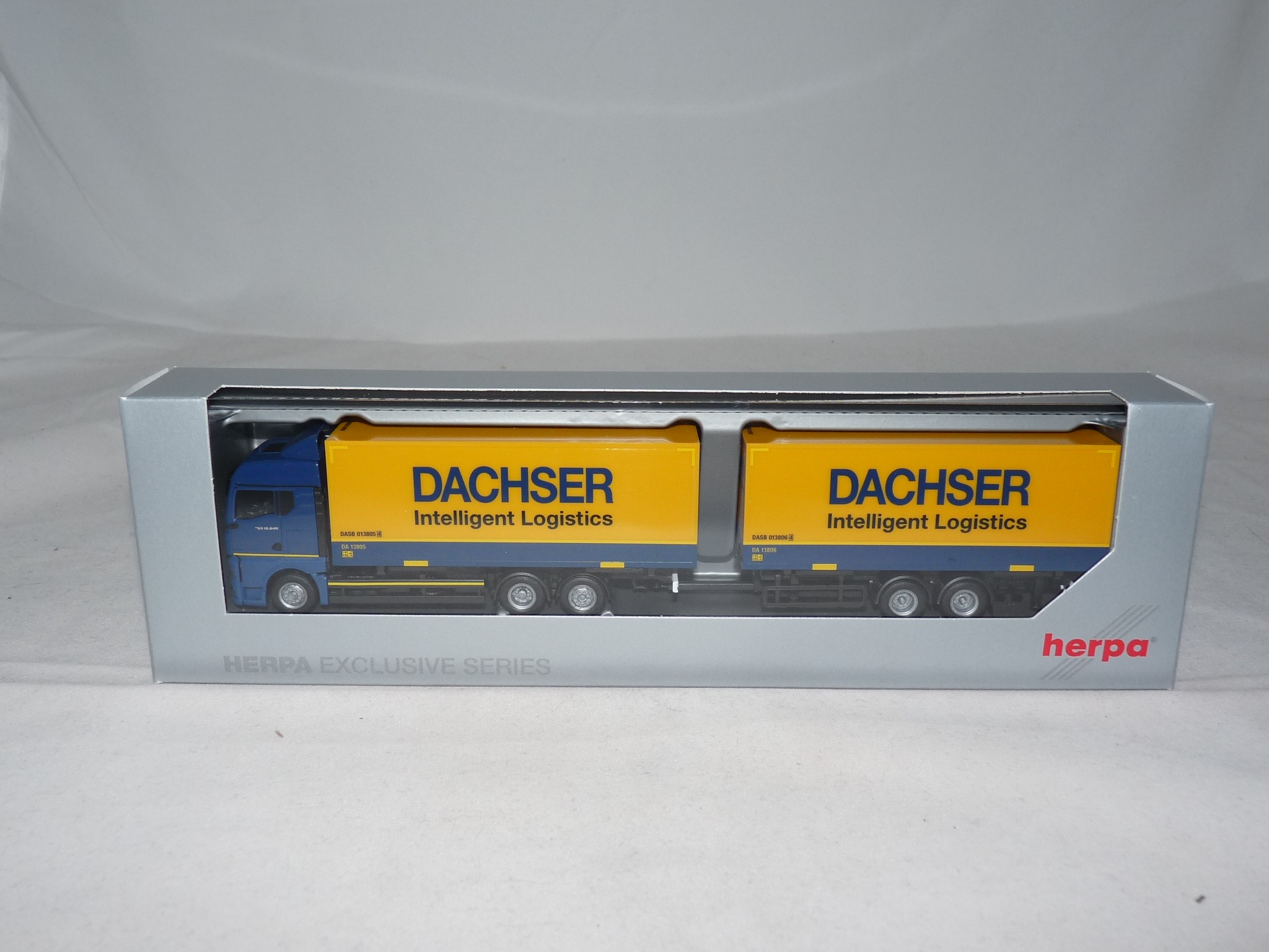 herpa 952965 MAN TGX GM Tandemwechselkoffer-Hängerzug Dachser 1:87 NEU ...