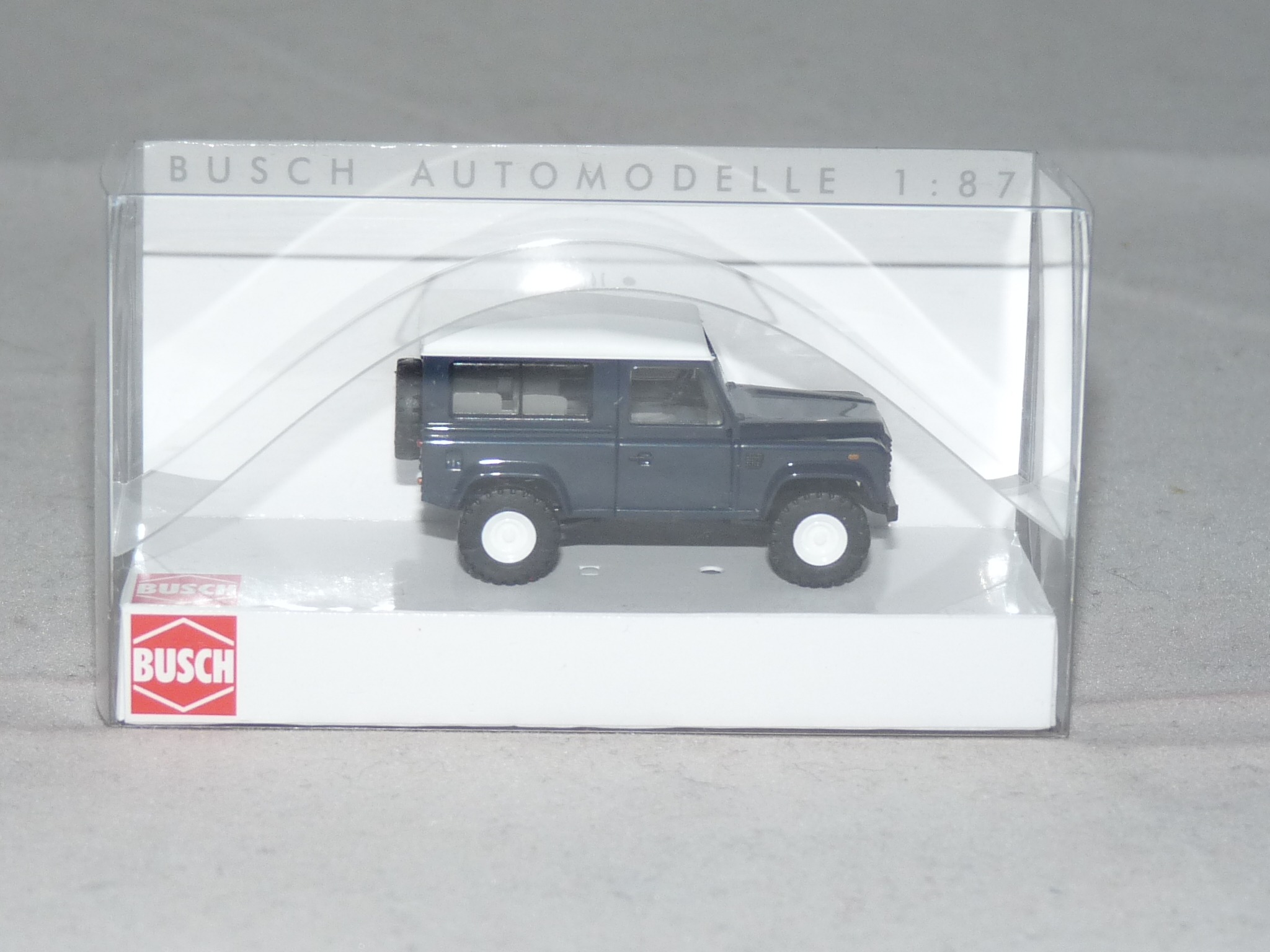 Busch 54300 Land Rover Defender ´90 – blau 1:87 NEU + OVP – Modellautos ...
